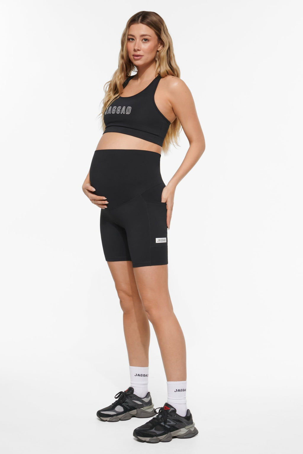 ULTRA FLEX SPIN MATERNITY SHORT BLACK – Jaggad